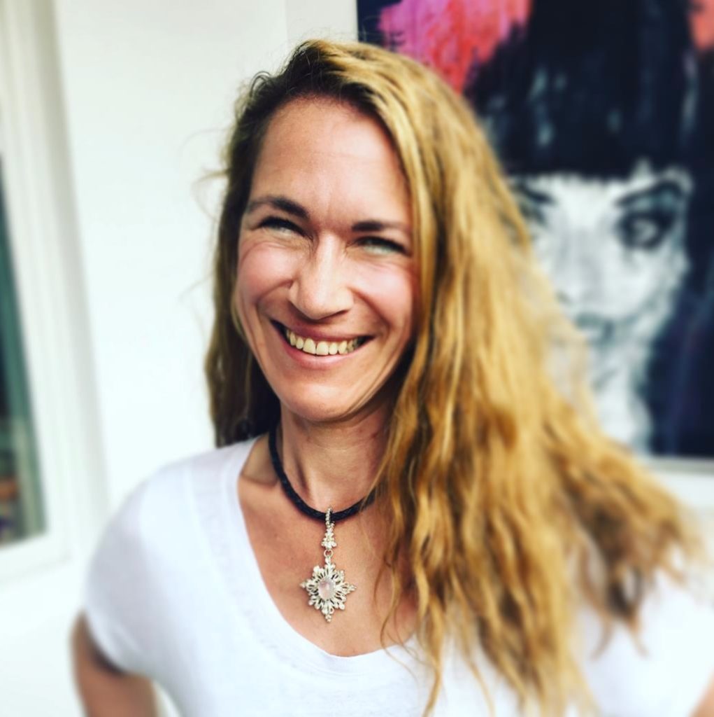 Anna Schellberg expose au Amàre Beach Hotel à Marbella jusqu'au 21 juin ...